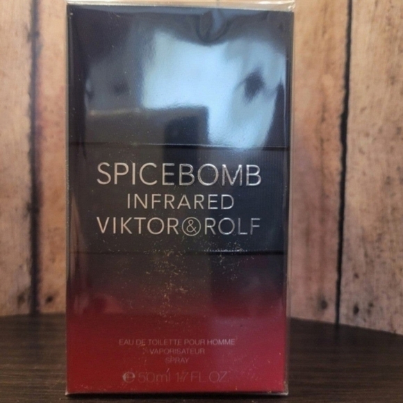 Viktor & Rolf | Other | Viktor Rolf Spicebomb Infrared Eau De Parfum ...